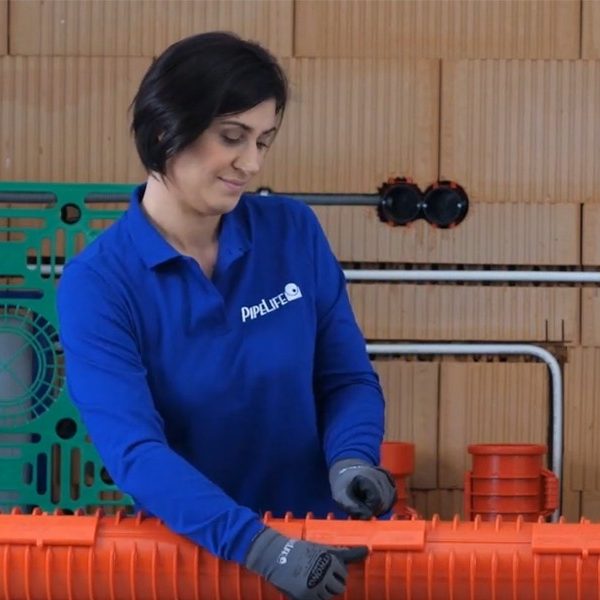 Nytt produkt: RØD DIVIO® kabelvernrør | Pipelife.no